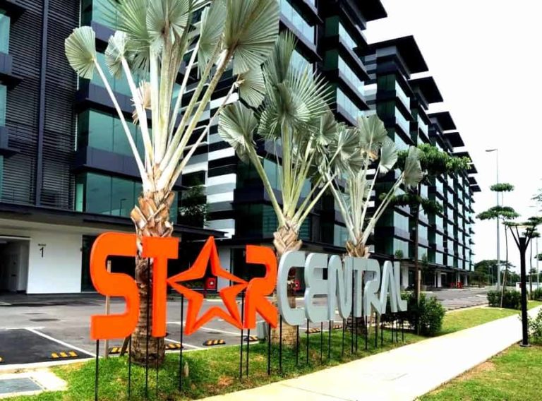 About Us - FINEXUS Group